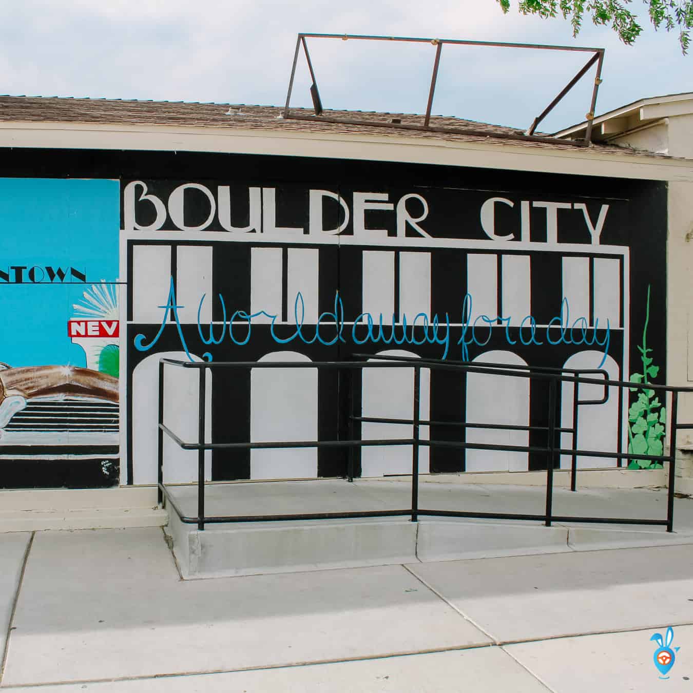 An Epic Las Vegas To Hoover Dam Road Trip: Lake Mead + Boulder City